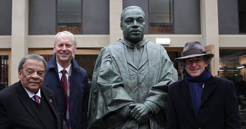 Martin Luther King statue unveiled - Press Office - Newcastle University